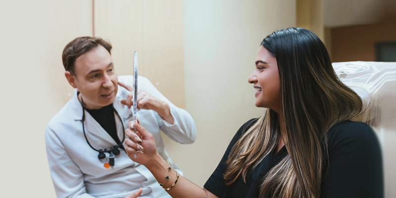 Bleeding Gums? Here’s When to See a Periodontist